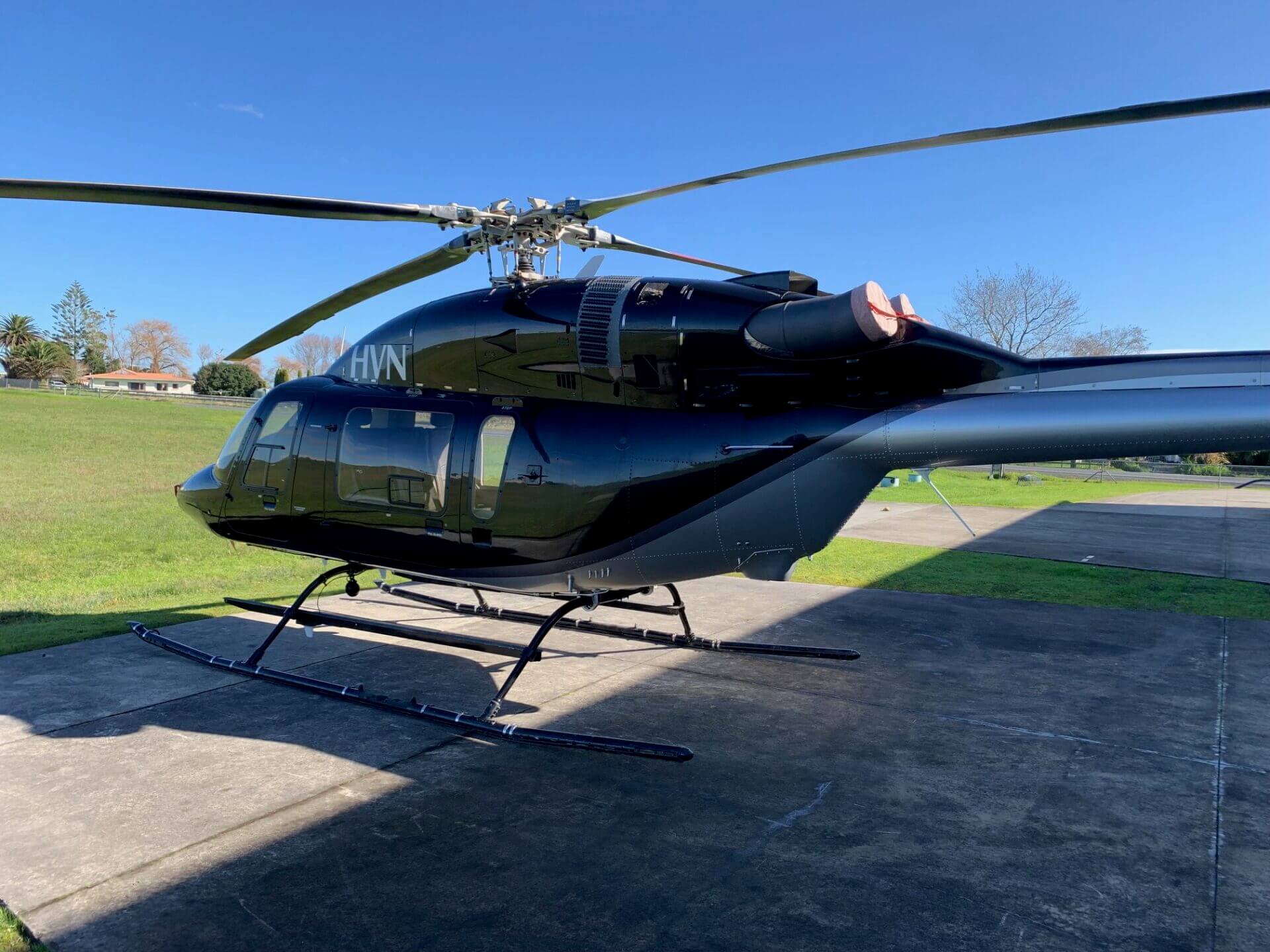 2000-bell-427-ttsn-1593-new-zealand-helitrader