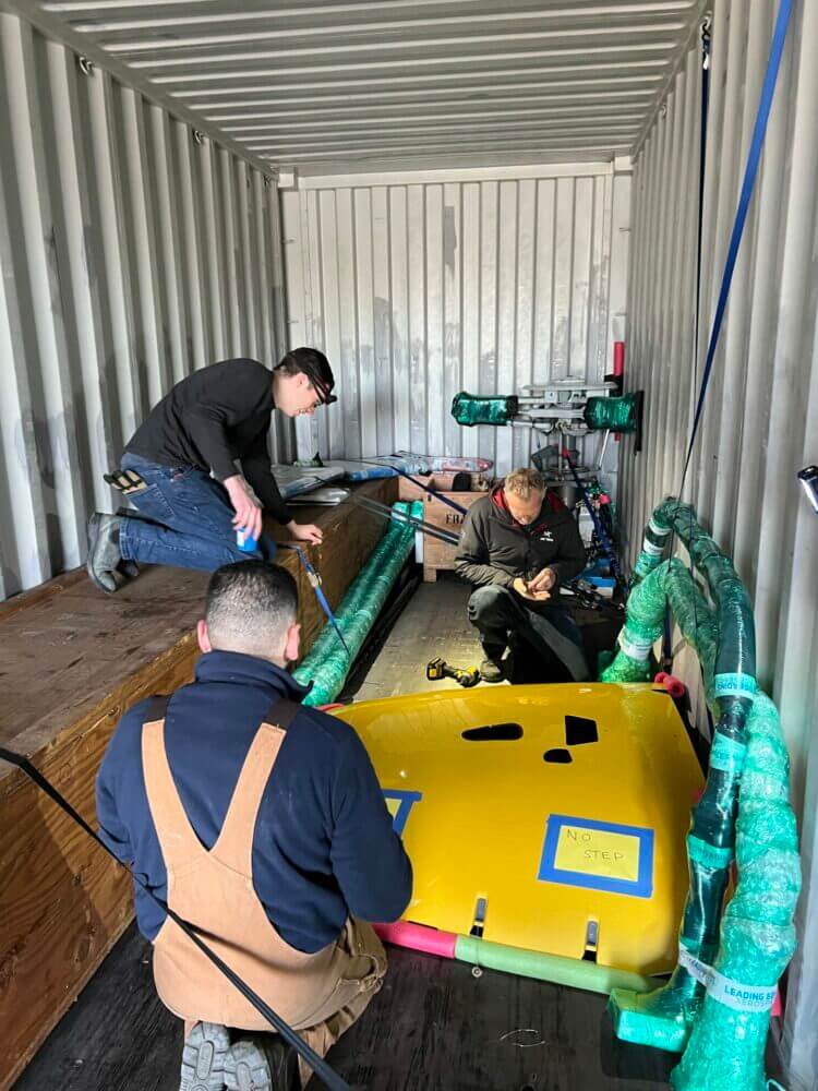 What you must know about shipping a helicopter - HeliTrader