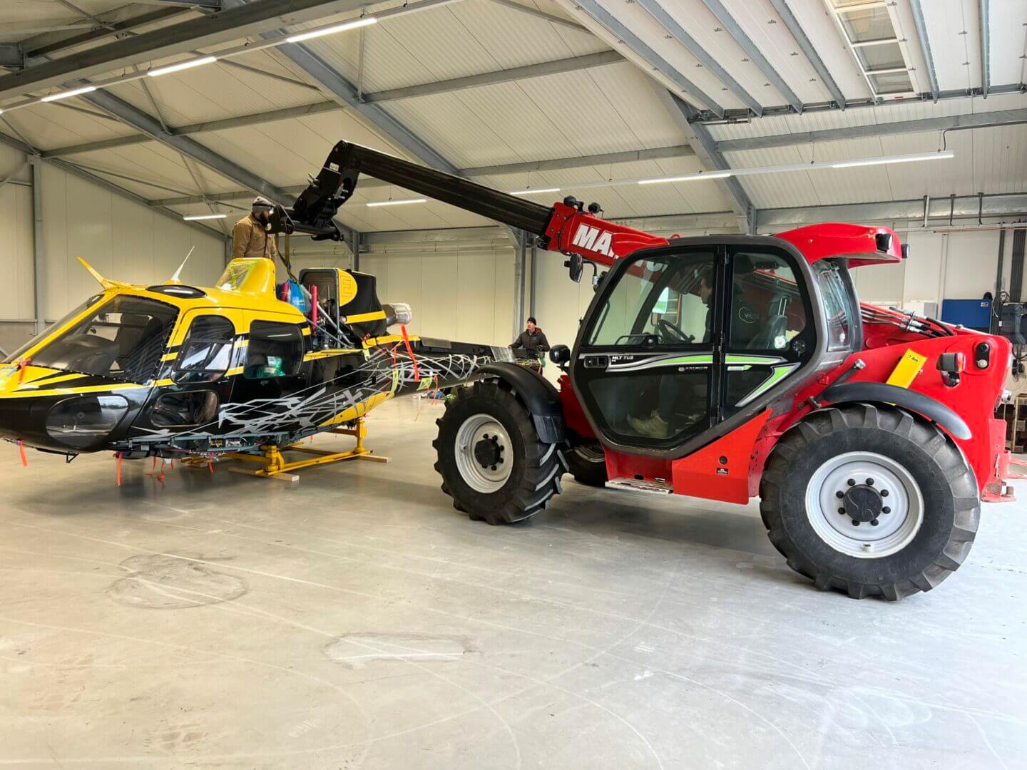 What you must know about shipping a helicopter - HeliTrader