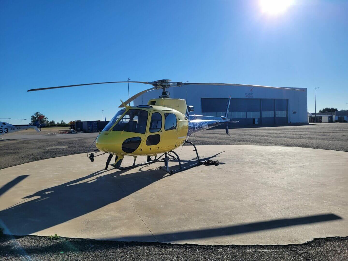 Helicopters for sale - HeliTrader
