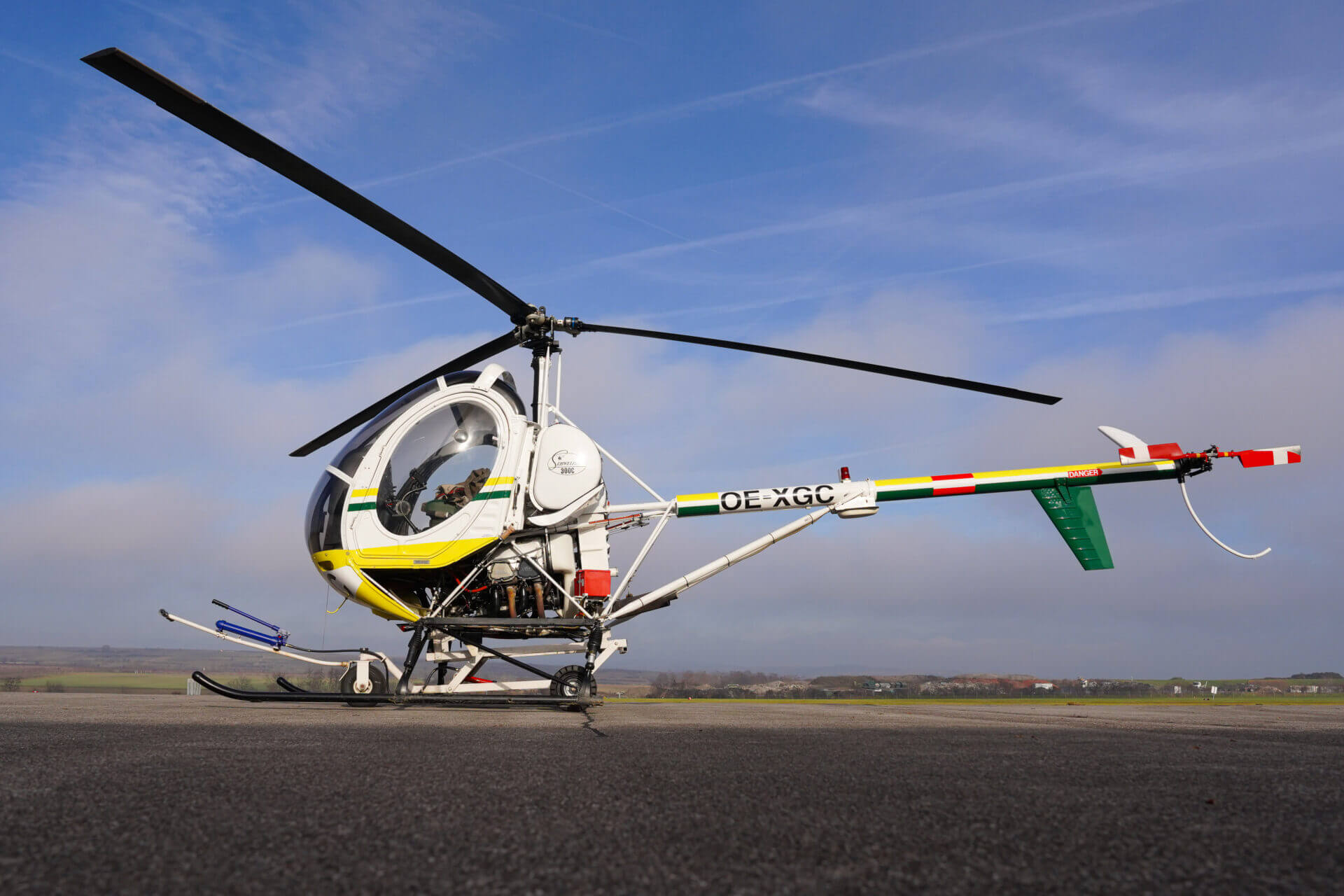 1989 Schweizer 269C(TTSN:1758), Austria - HeliTrader